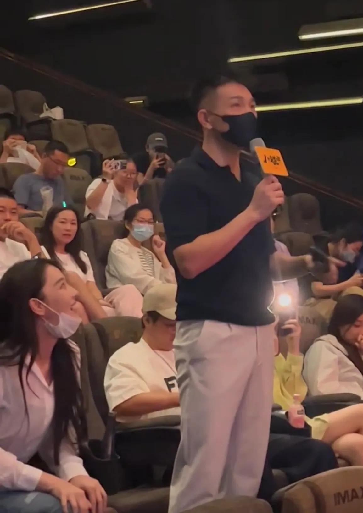 Zhang Xin and He Jie go to Wang Baoqiang's new movie, the couple get ...