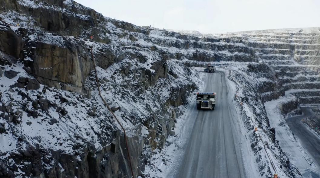Across the "big mountain" of the long tail scene, unmanned mining ...