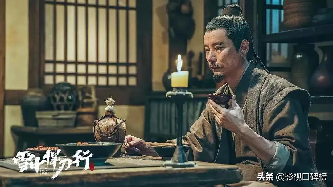 The supporting actor should be a "heavyweight" for a major male lead ...