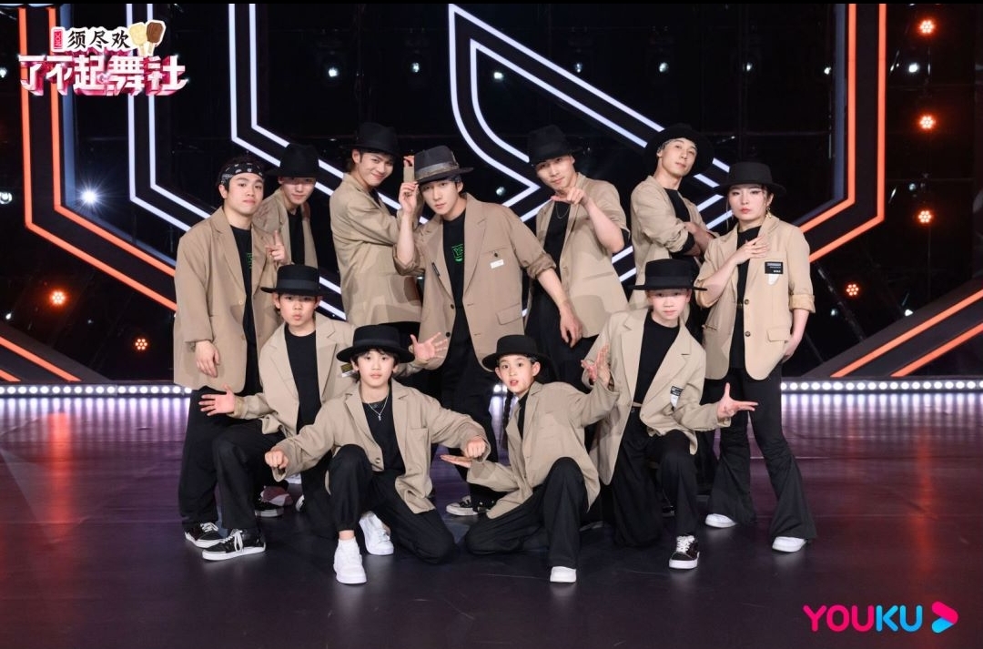 See you at the top! "amazing! The second season of "Dance Club" Zan Duo ...