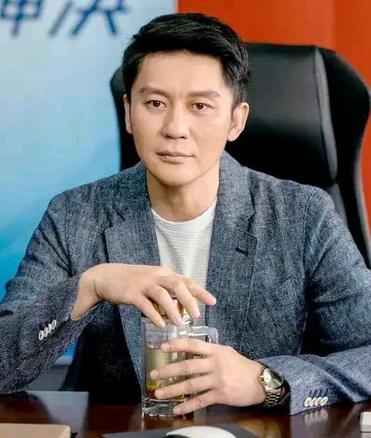 Baoqiang is very popular, Chen Sicheng invests, Liu Ruoying sends ...