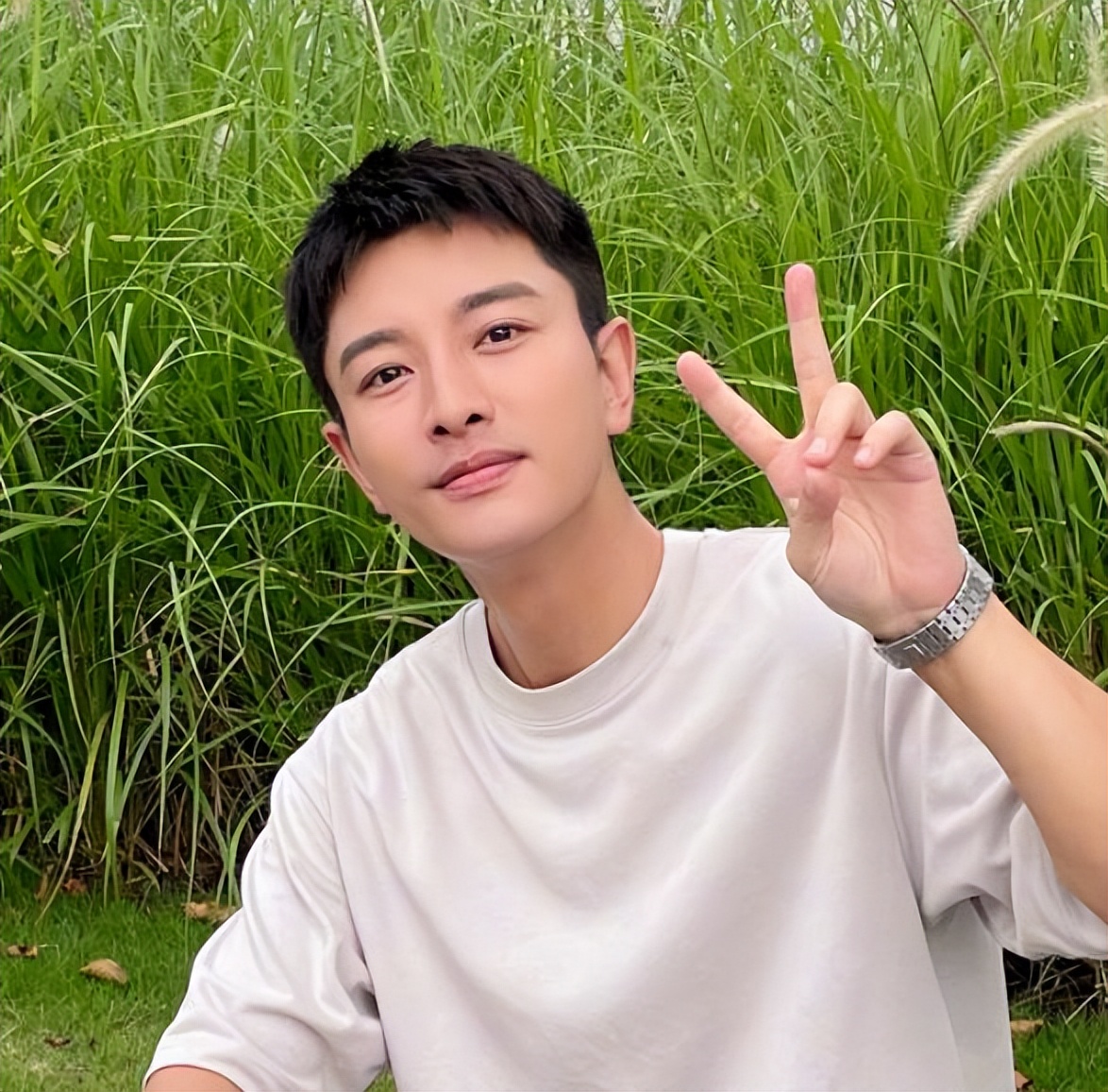 Li Xiaolu PGONE was questioned and did not break up. She raised the same cat as a couple. The ...