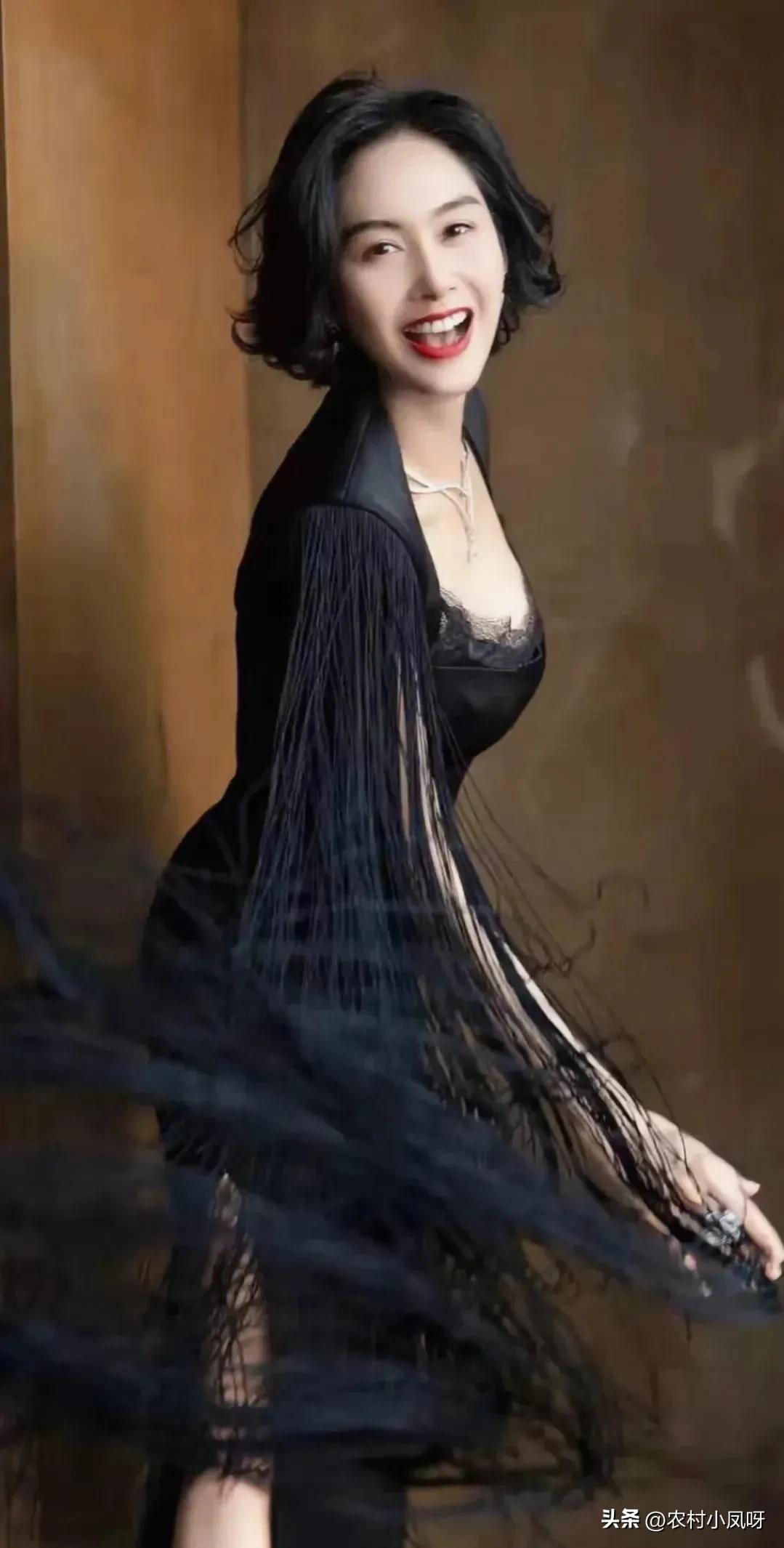 Share pictures - sexy goddess Athena Chu, stunning photo shoot! - iMedia