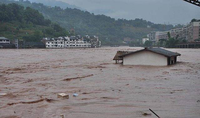 After Dayu controlled the flood, why was he able to establish a country ...