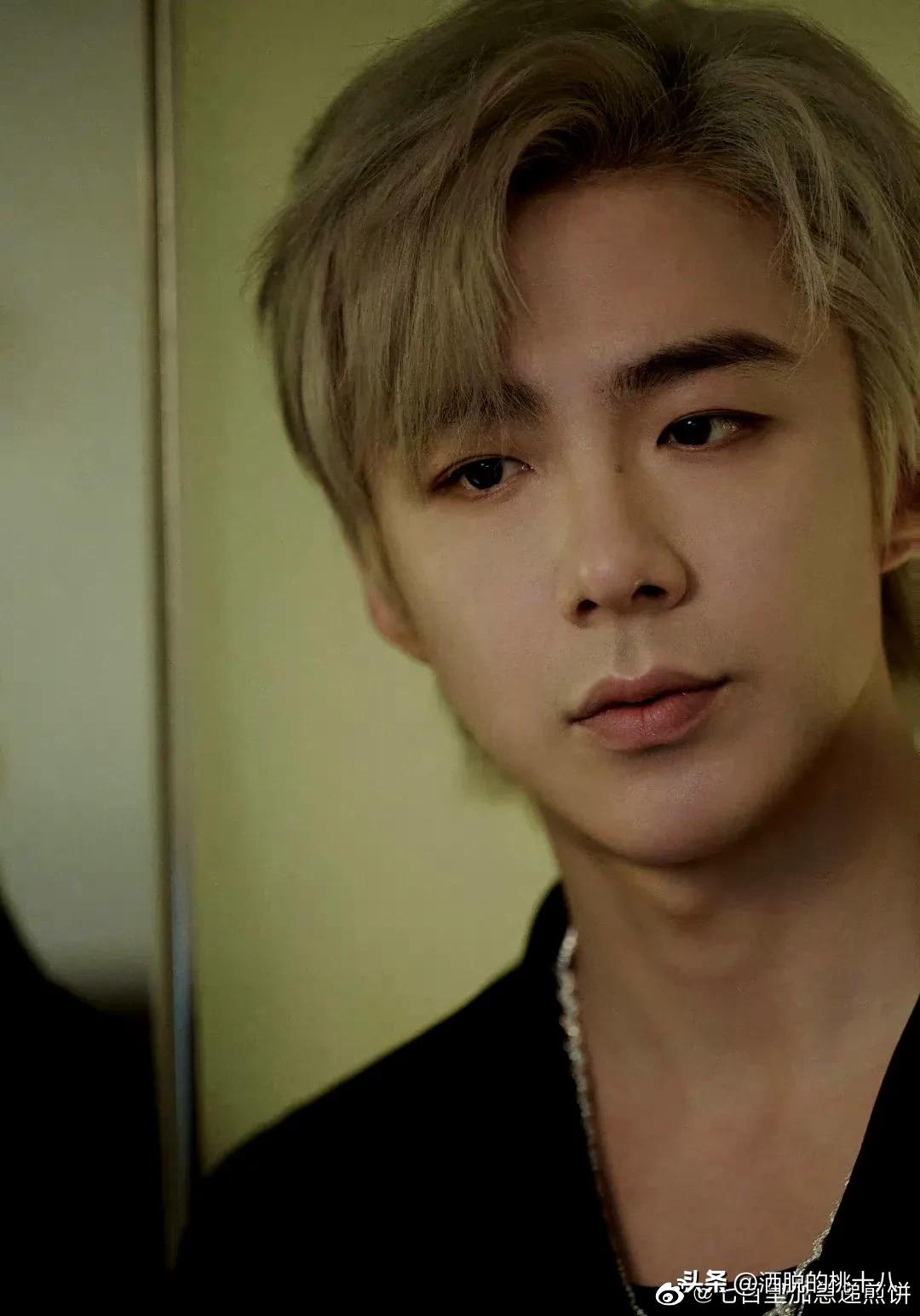 The cicada girl Liu Yuning and the heroine Wang Ziwen are actually love ...