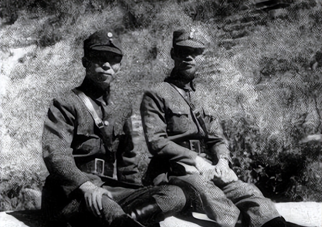 Red Army rebel general Gong Chu wrote a letter to his comrade-in-arms ...