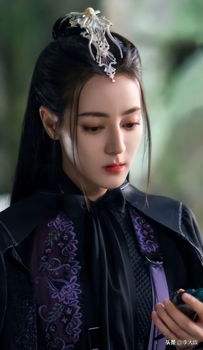 Dilraba Dilmurat and Huang Jingyu's dating rumors resurface, Yang Zi's ...