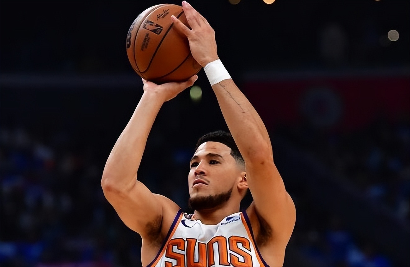 Leonard came off the bench, and the Suns beat the Clippers!Booker's single-game scoring title ...