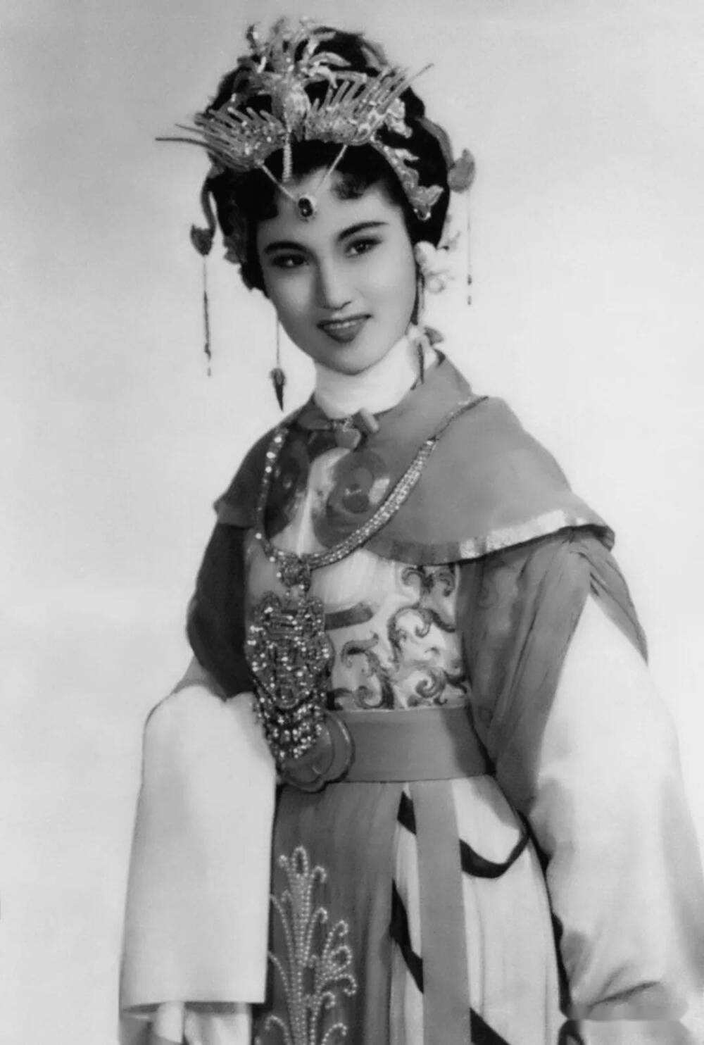 The Life Trajectory of Master Wang Wenjuan, the Eternal Lin Sister ...