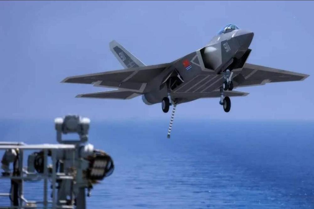 China's Type 076 amphibious assault ship is said to be equipped with ...