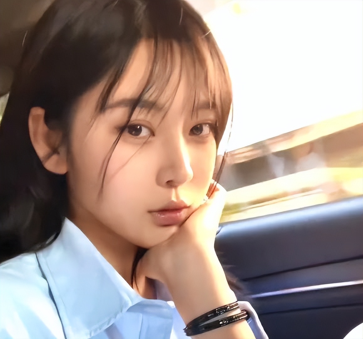 Big melon! Qin Fen was forced into marriage by a schizophrenic female ...