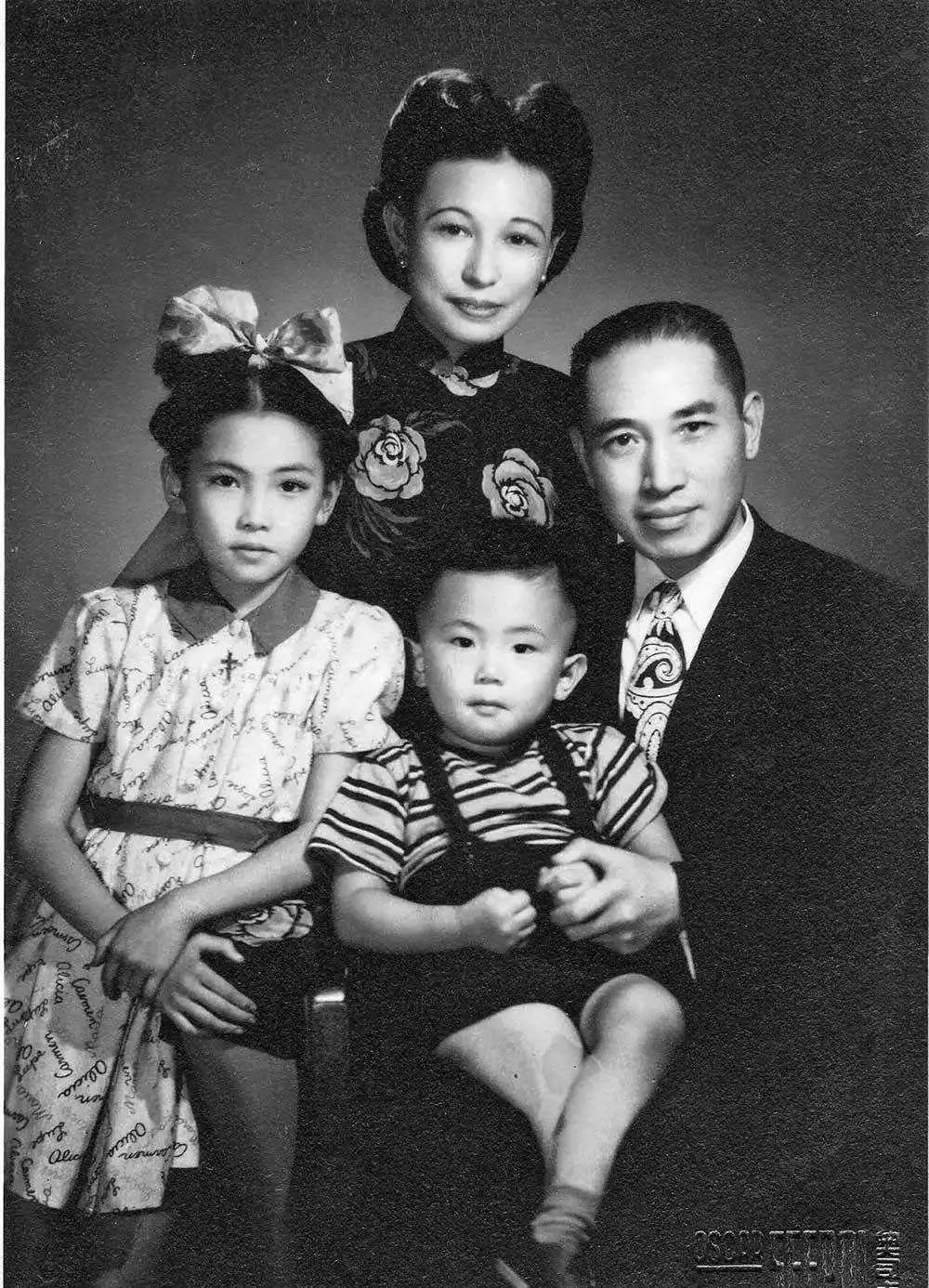 Guo Wanying: A beautiful, highly educated lady who was born into a ...