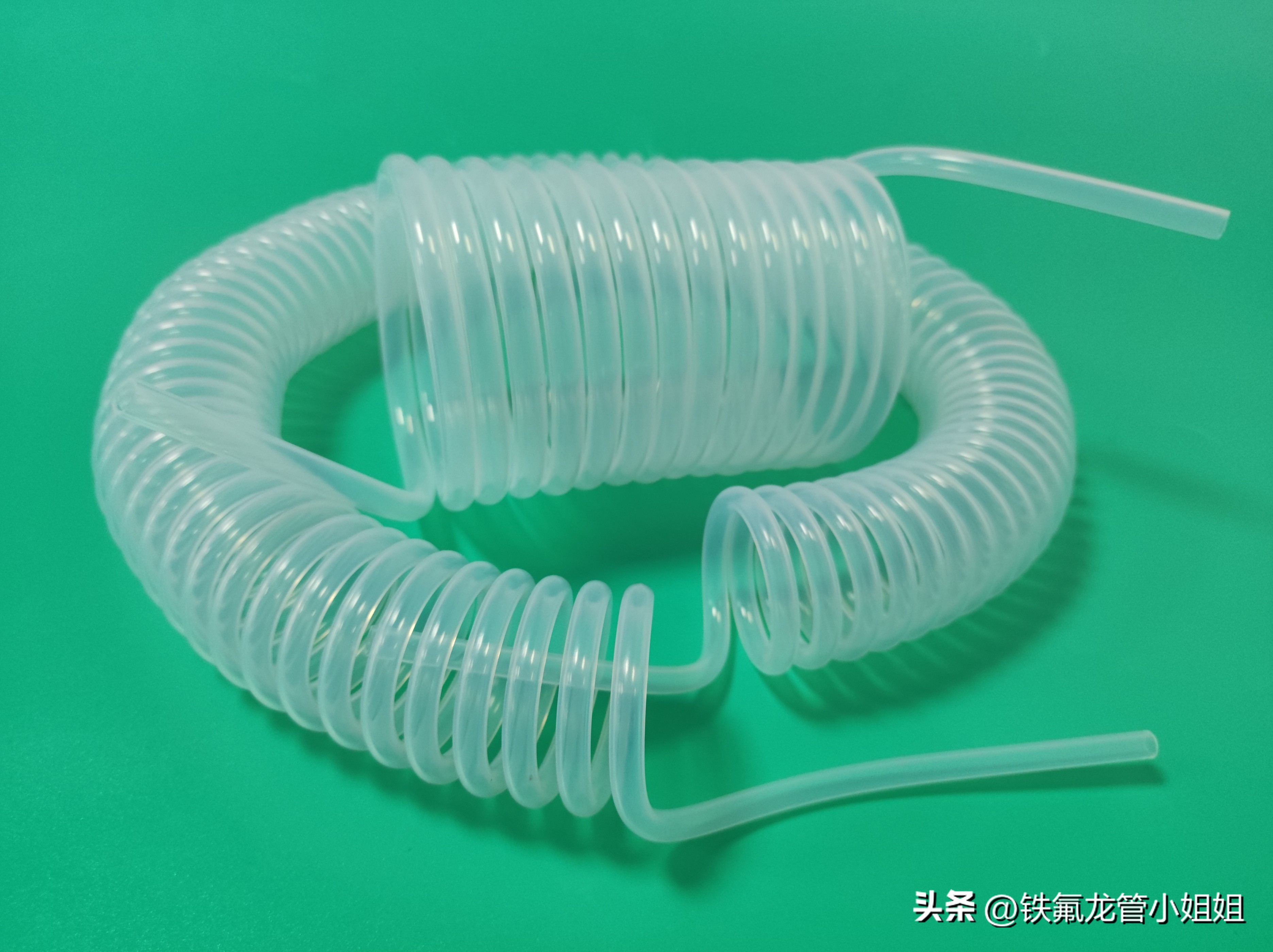 Brief Analysis of Two Contrasting Uses of PTFE and FEP Spring Tubes - iNEWS