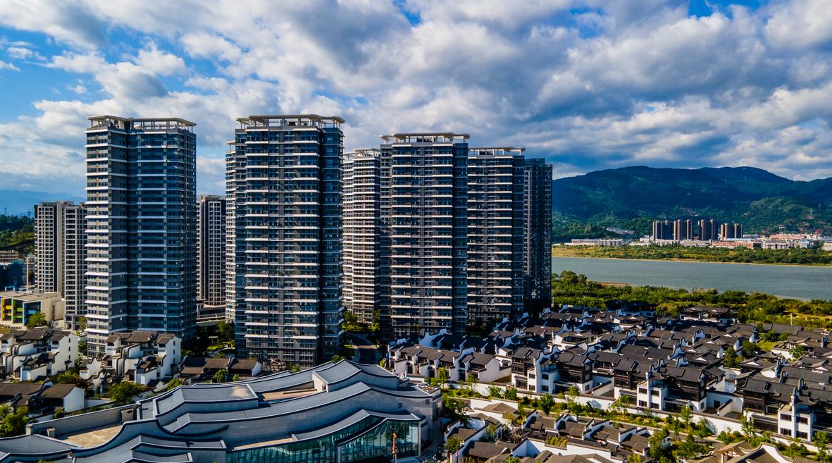 In Fuzhou, what is the experience of living in a villa in the scenic ...