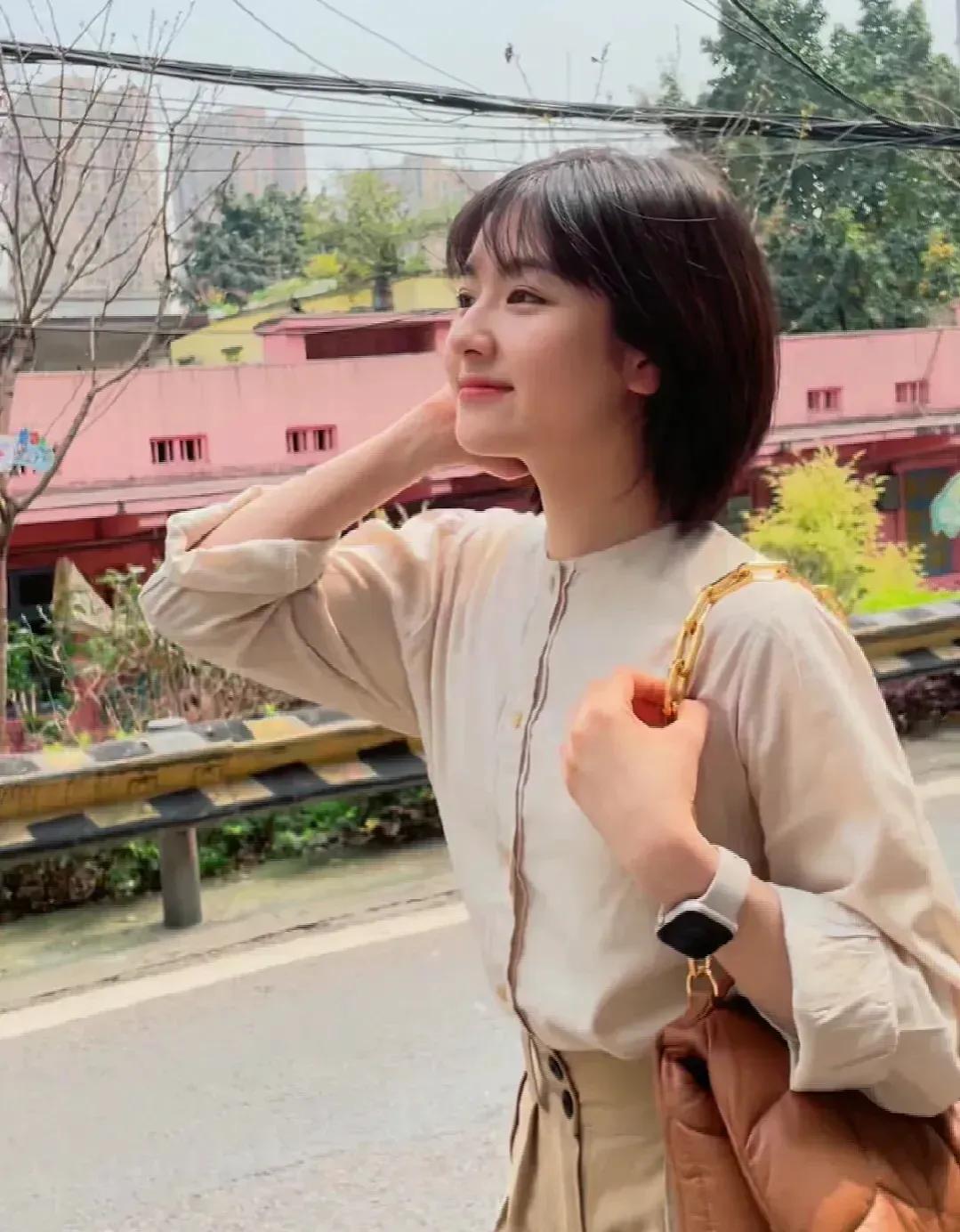 Li Randi: The Wu family has a girl who is just growing up, and her ...