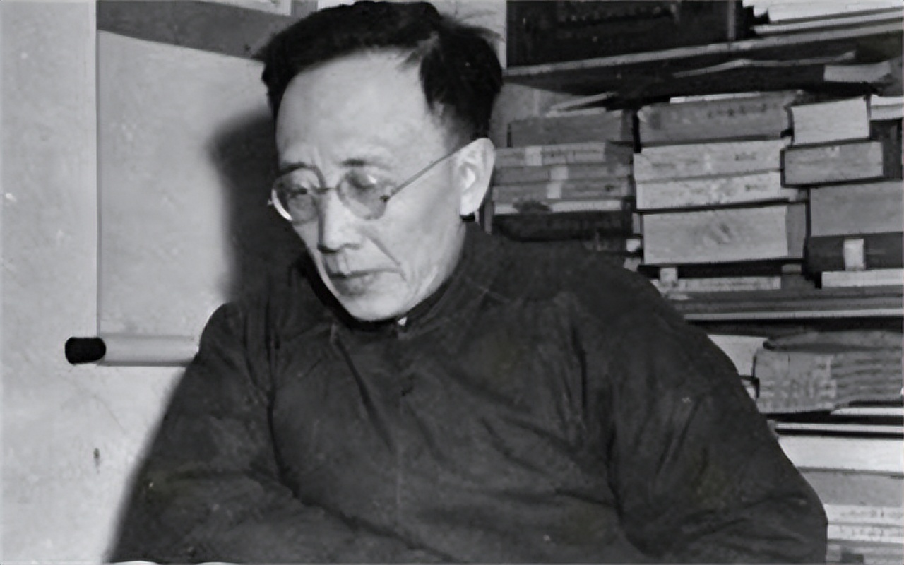Guo Moruo's calligraphy level is not worthy of inscriptions on the ...