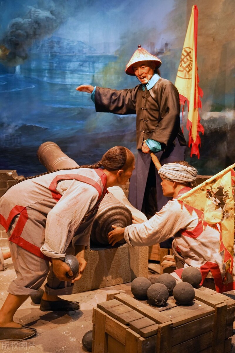 The 38-year-old Zheng Chenggong was so mad at his biological son Zheng ...