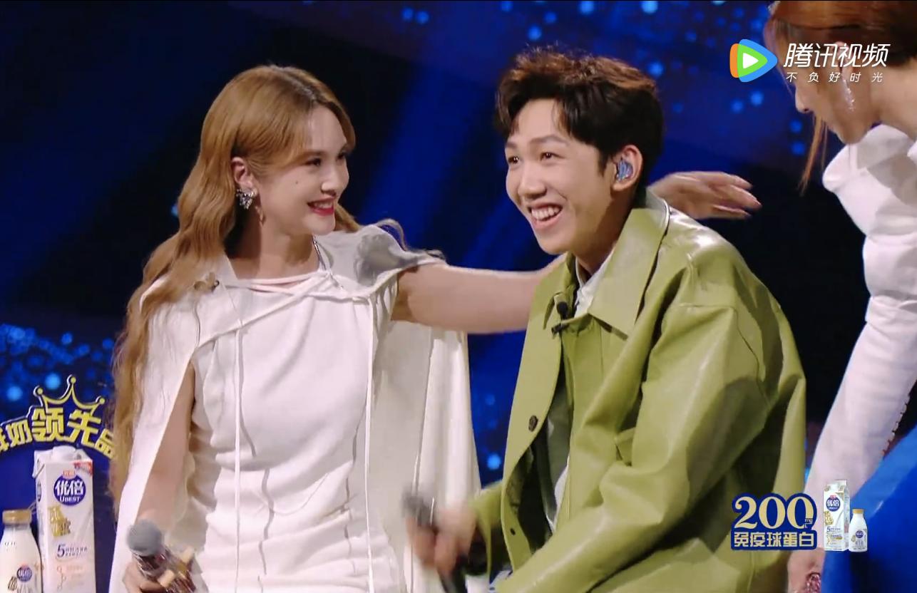 "Our Song" Deng Jianchao took a tour, where did he go wrong? - iNEWS