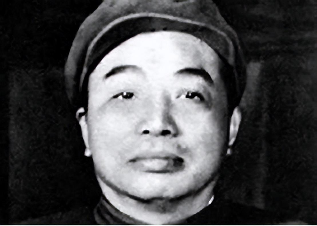 Awarded in 1955, Peng Dehuai tried his best to overwhelm Chen Geng ...
