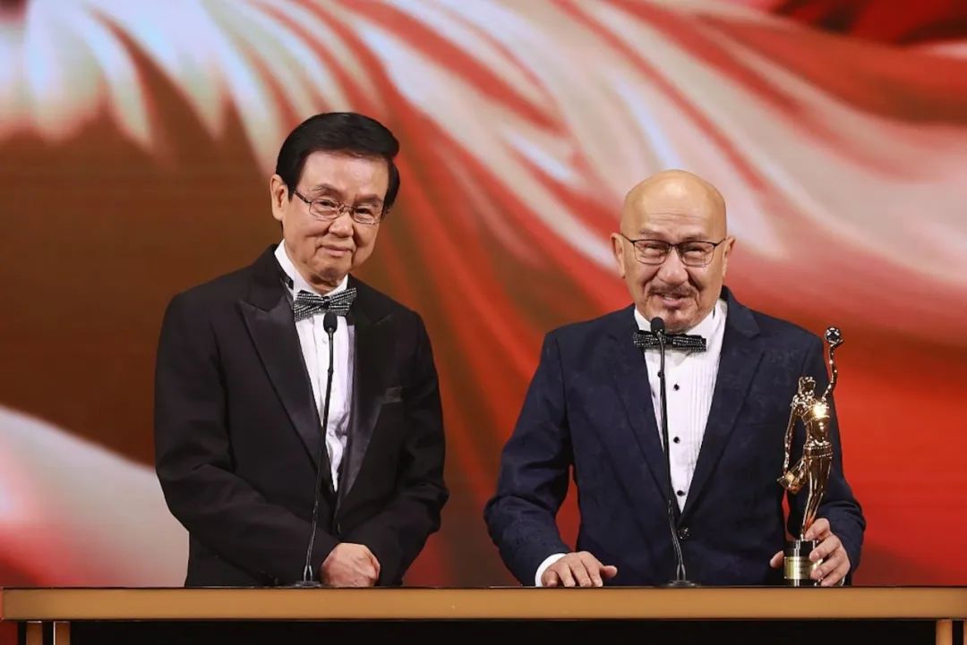 The 78-year-old well-known bald comedian in Hong Kong has recently been ...