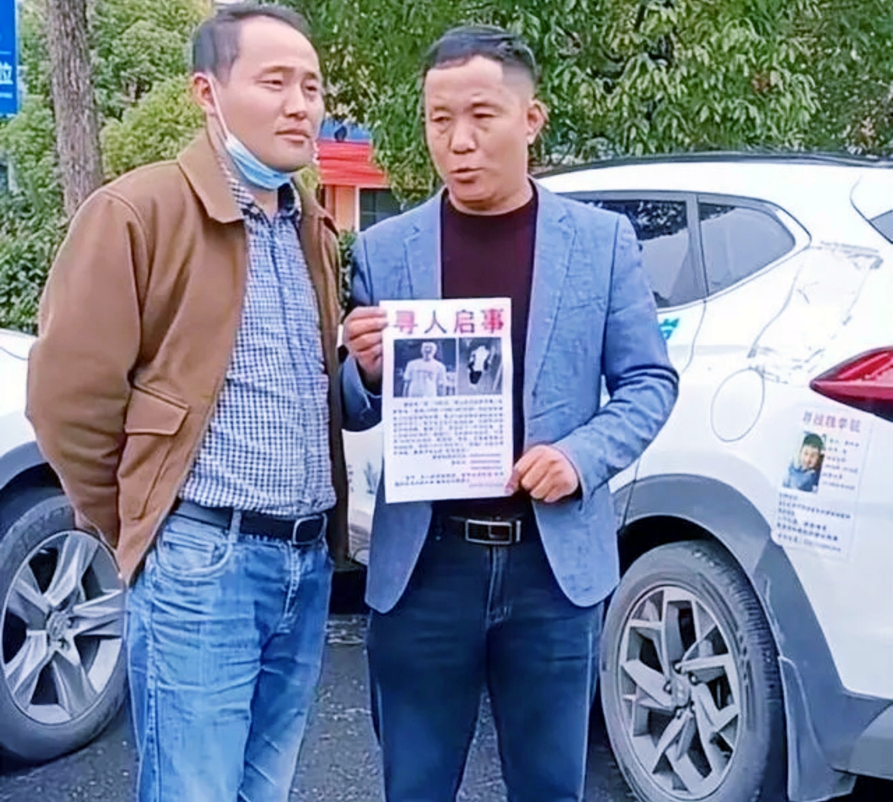 Uncle Hu Xinyu changed his mouth and signed the agreement, saying that ...