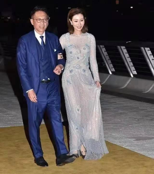 Li Jiaxin's recent photos are here, she is still beautiful at the age ...