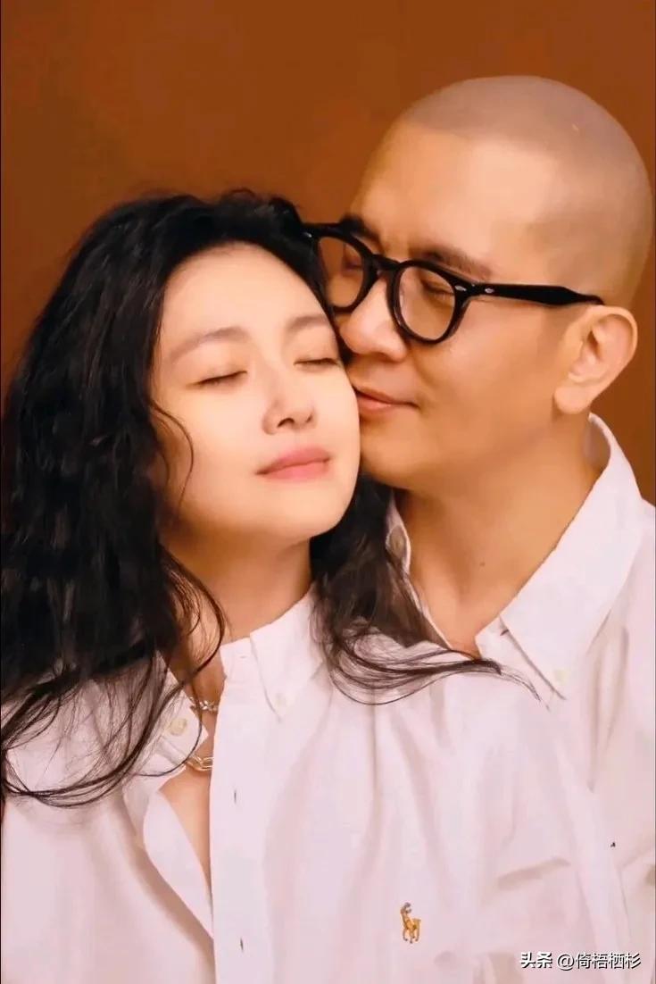 The remarried Xu Xiyuan still doesn't understand that what she poses ...