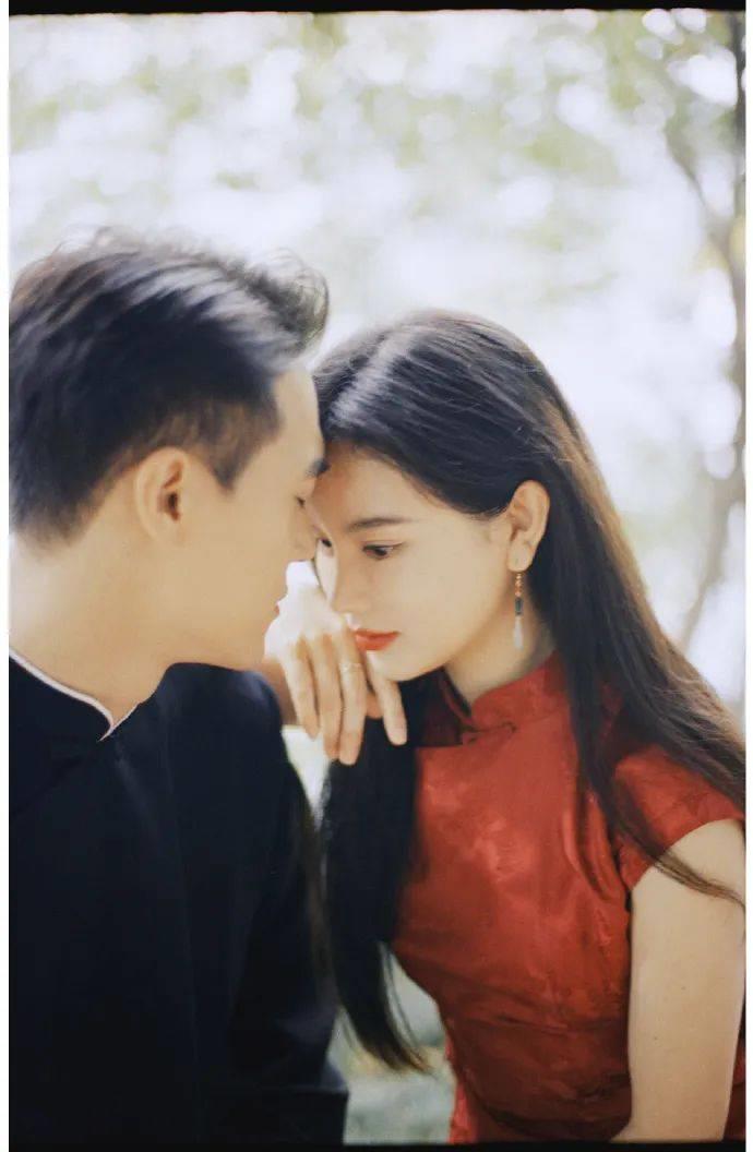 The beauty who plays "Su Daji" posts wedding photos! Nan Sheng, the first generation internet ...