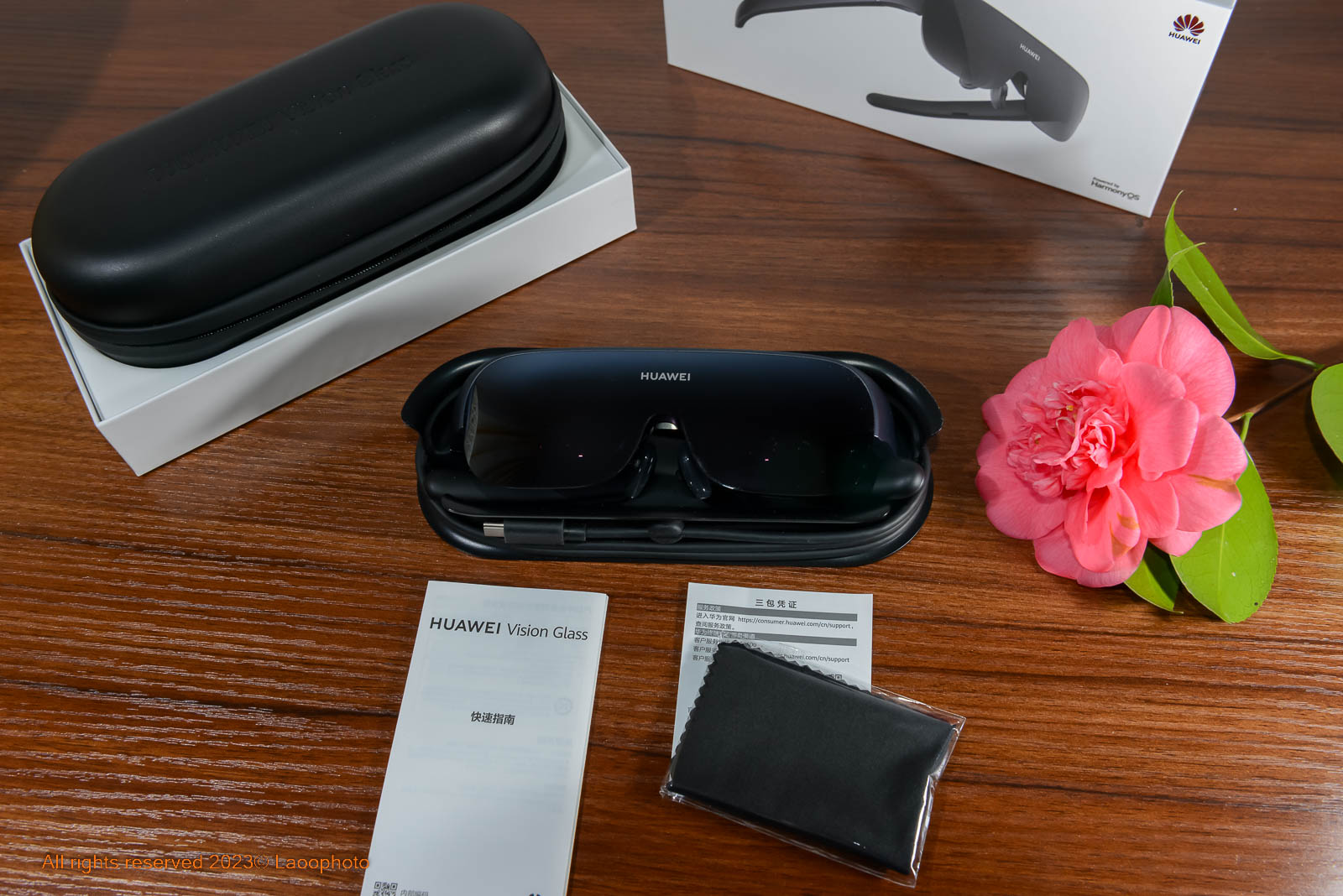 Unboxing Huawei Smart Viewing Glasses - iMedia
