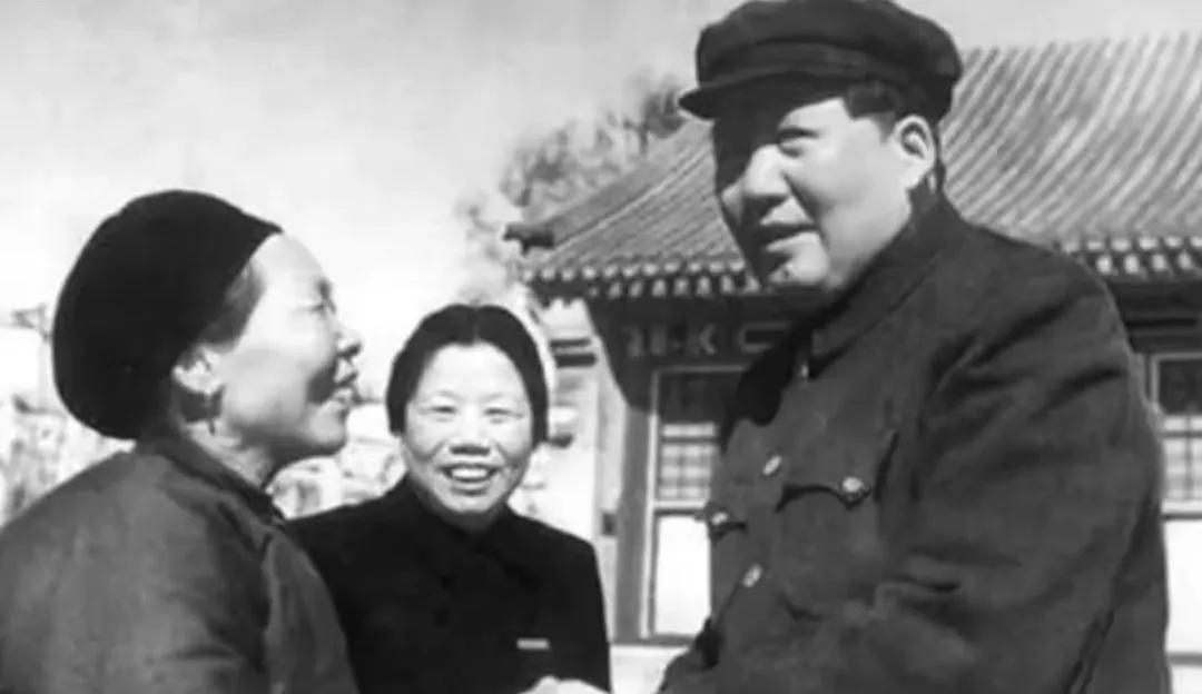 Mao Zedong went to Fushun for inspection and asked to see his tenth brother by name. Why did Mao ...