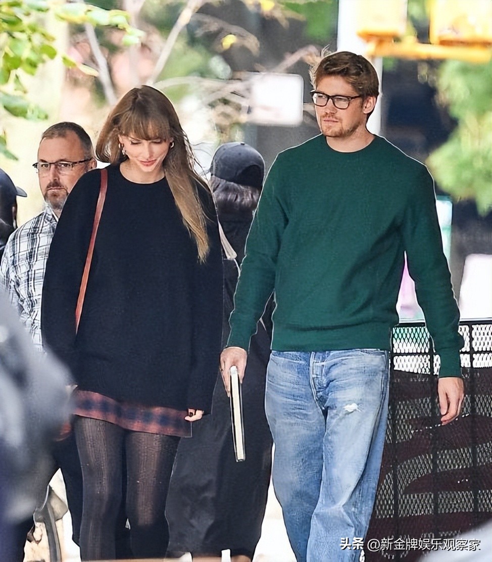 Taylor Swift and her boyfriend broke up after being in love for 7 years ...