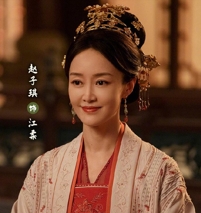 Once known as the most beautiful host, she was expelled from CCTV ...