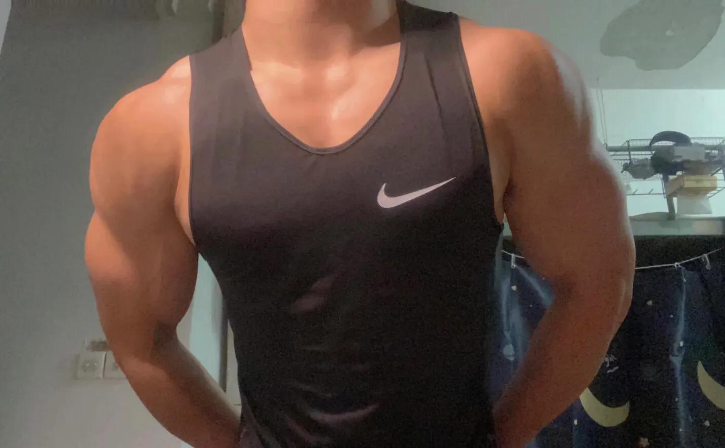 A pair of dumbbells, 9 sets per day, persist for 30 days, simply and ...