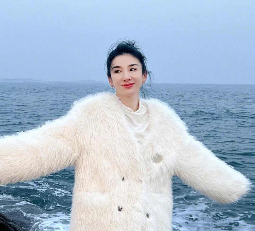 Huang Yi revealed that "Huan Zhu Ge Ge" affected her view of love, and ...