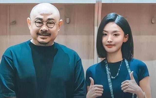 Xu Ziyao has become extremely popular, with 1.44 million fans. His relationship with Dao Lang ...