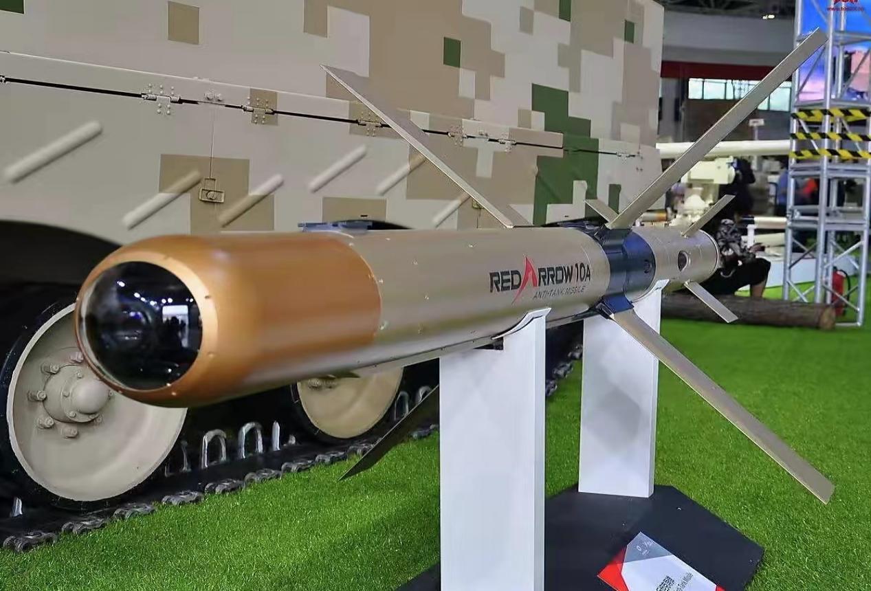 The People's Liberation Army live-fire training, the Red Arrow 10 is ...