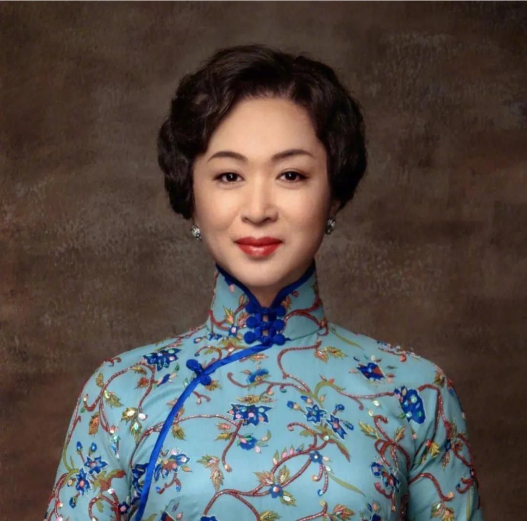 Jin Xing revealed that a well-known actress hooked up with a wealthy ...