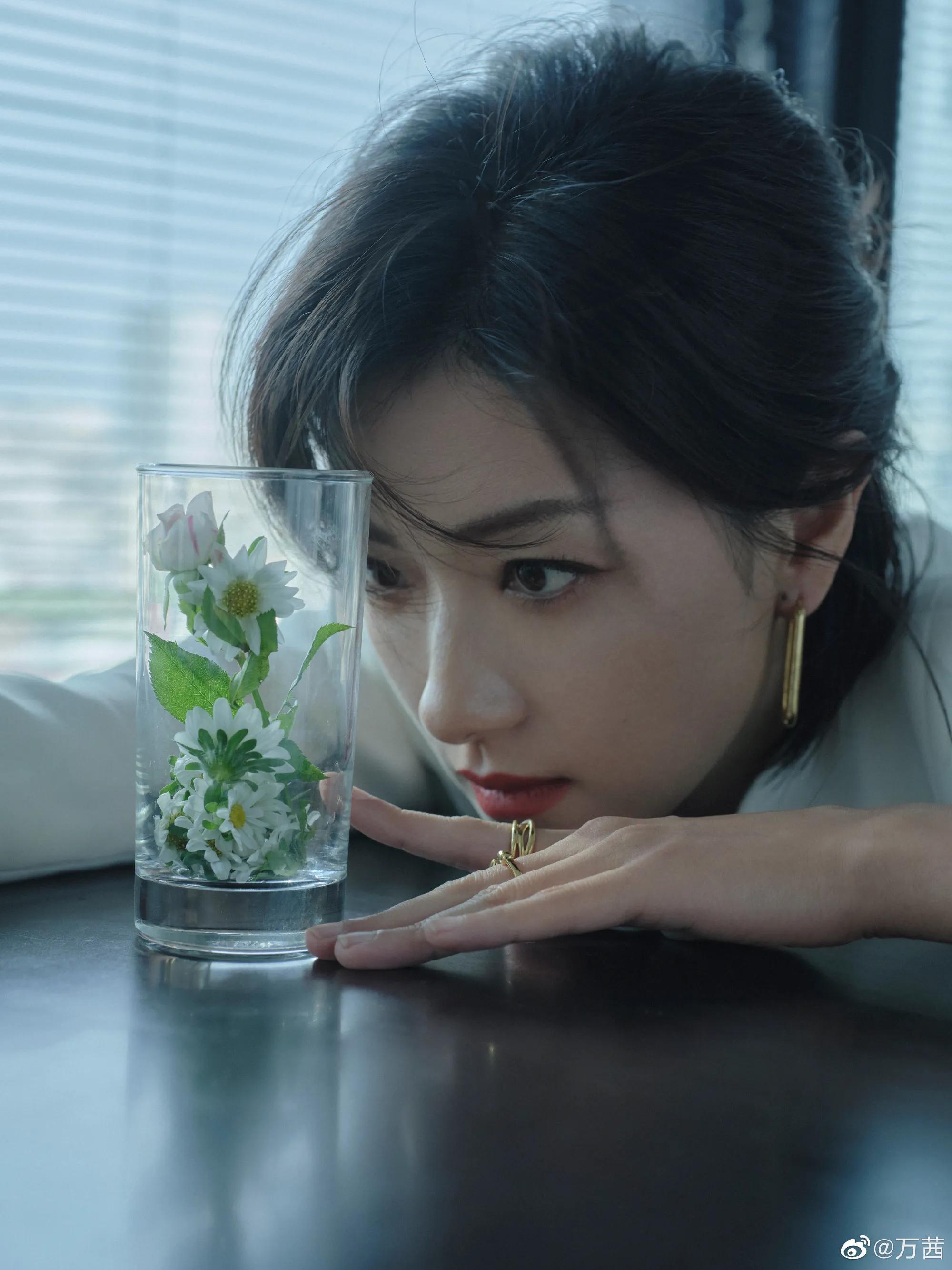 Beautiful pictures of Wan Qian - iNEWS