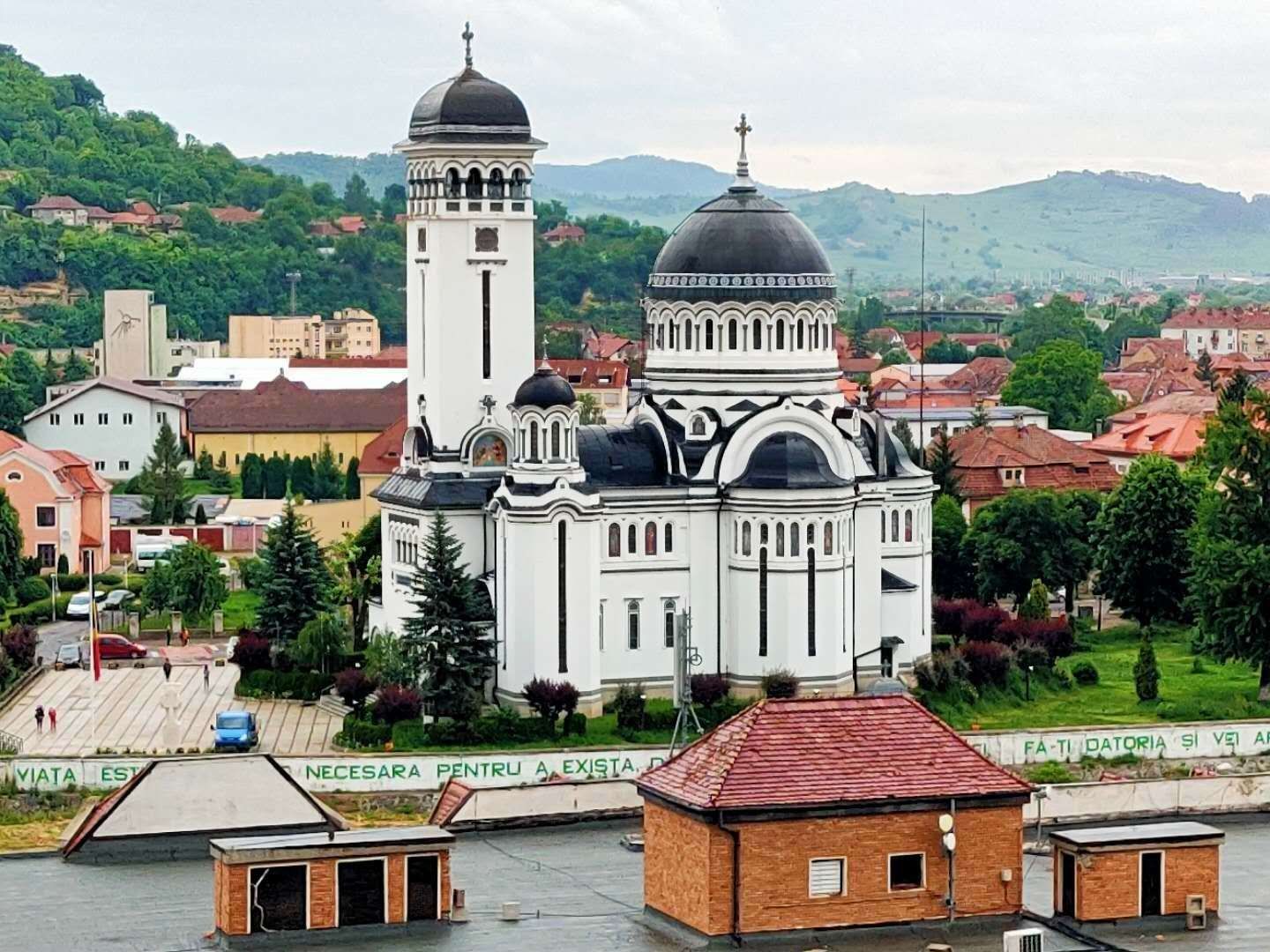 Take you to know the different Romania - iNEWS