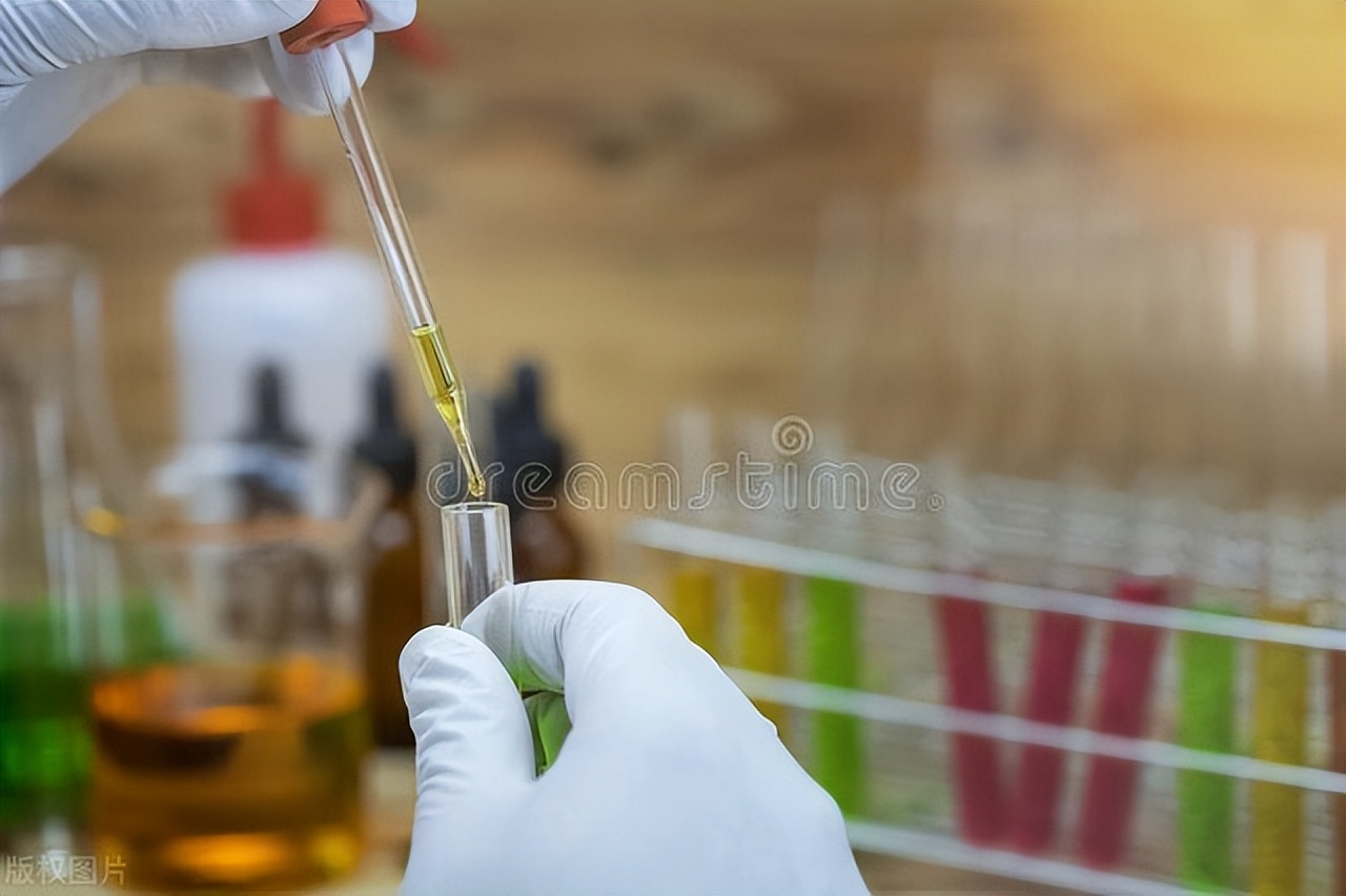 Cy5.5-PEG-Biotin is a fluorescent biotin PEG reagent, Cy5.5-PEG-Biotin ...