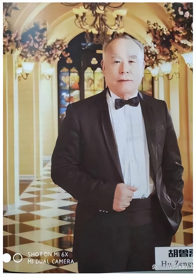 Master of Art Going to the World——Hu Zengyu - iNEWS