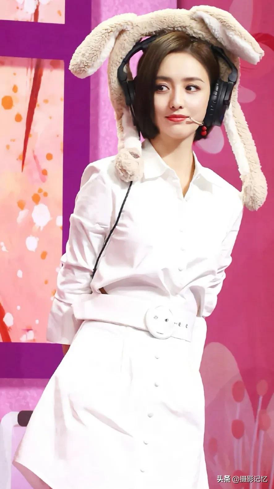 Tong Liya: Jade face - iMedia