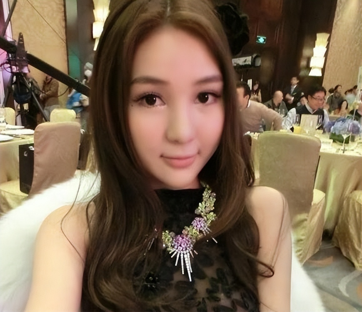 32-year-old Guo Meimei is released from prison for the second time ...