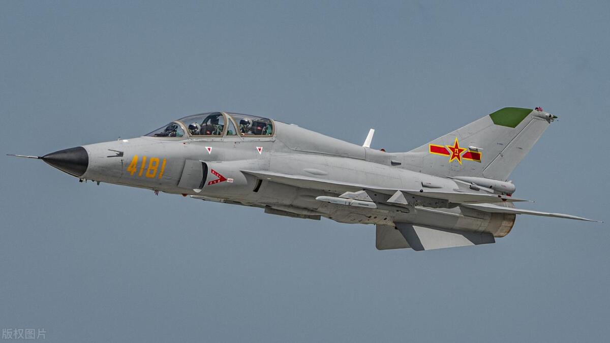 Taiwan media: Hundreds of J-7s converted into suicide drones to cover ...