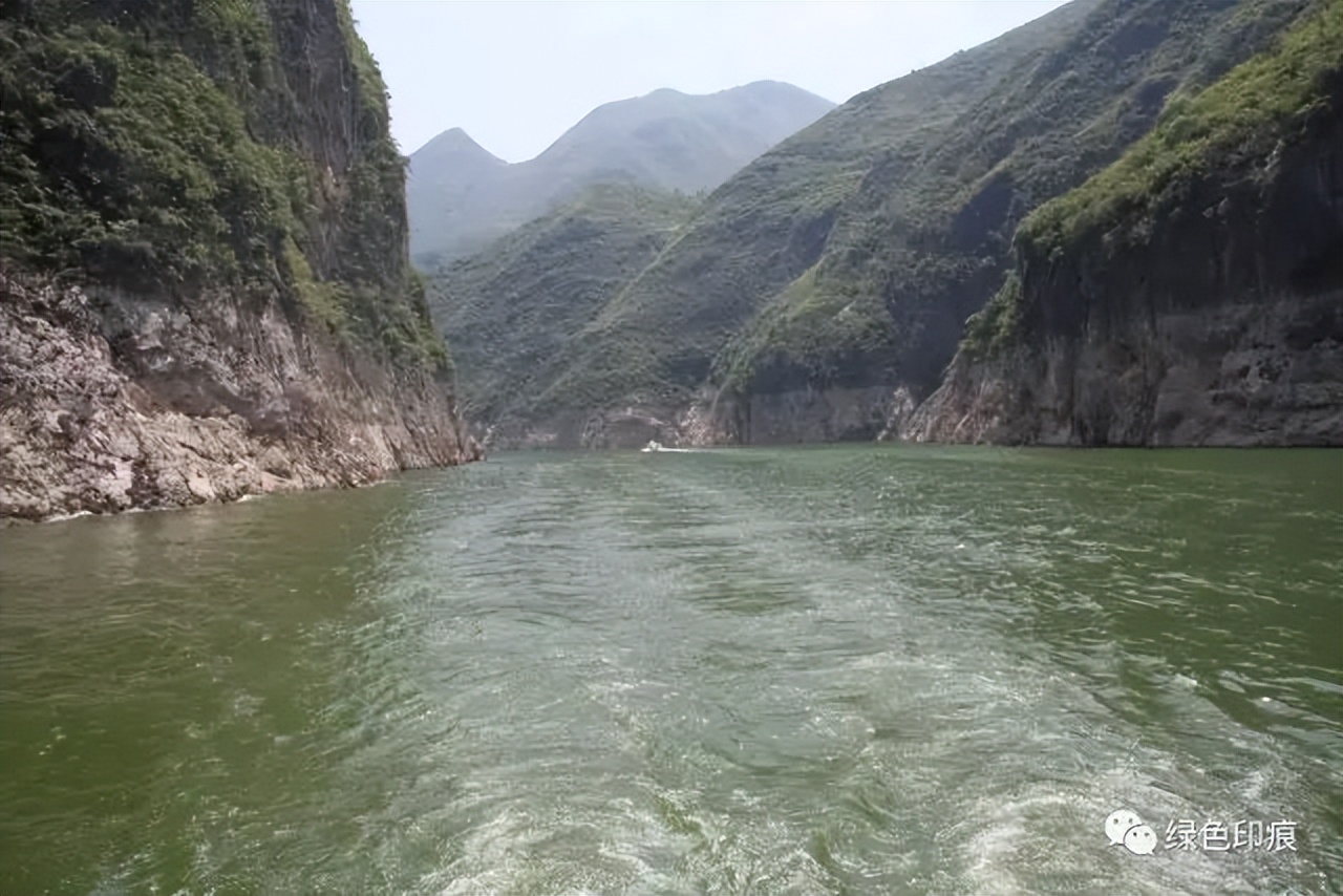 Exploring the Little Three Gorges——"Riding a Horse Across Sichuan and ...