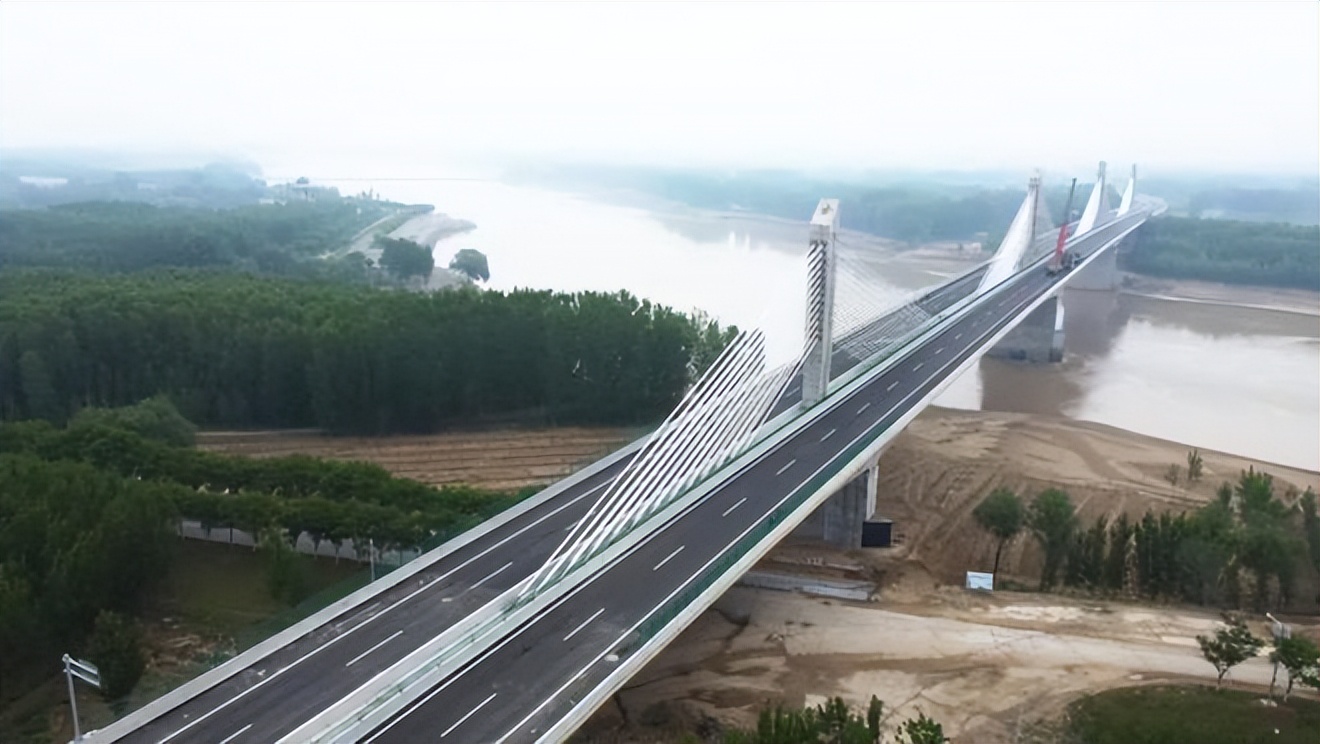 Dongping Bridge - iNEWS