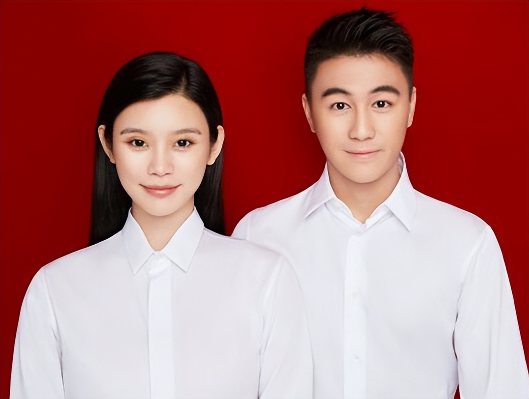 He Youjun and Xi Mengyao settled in the mainland and appeared in ...