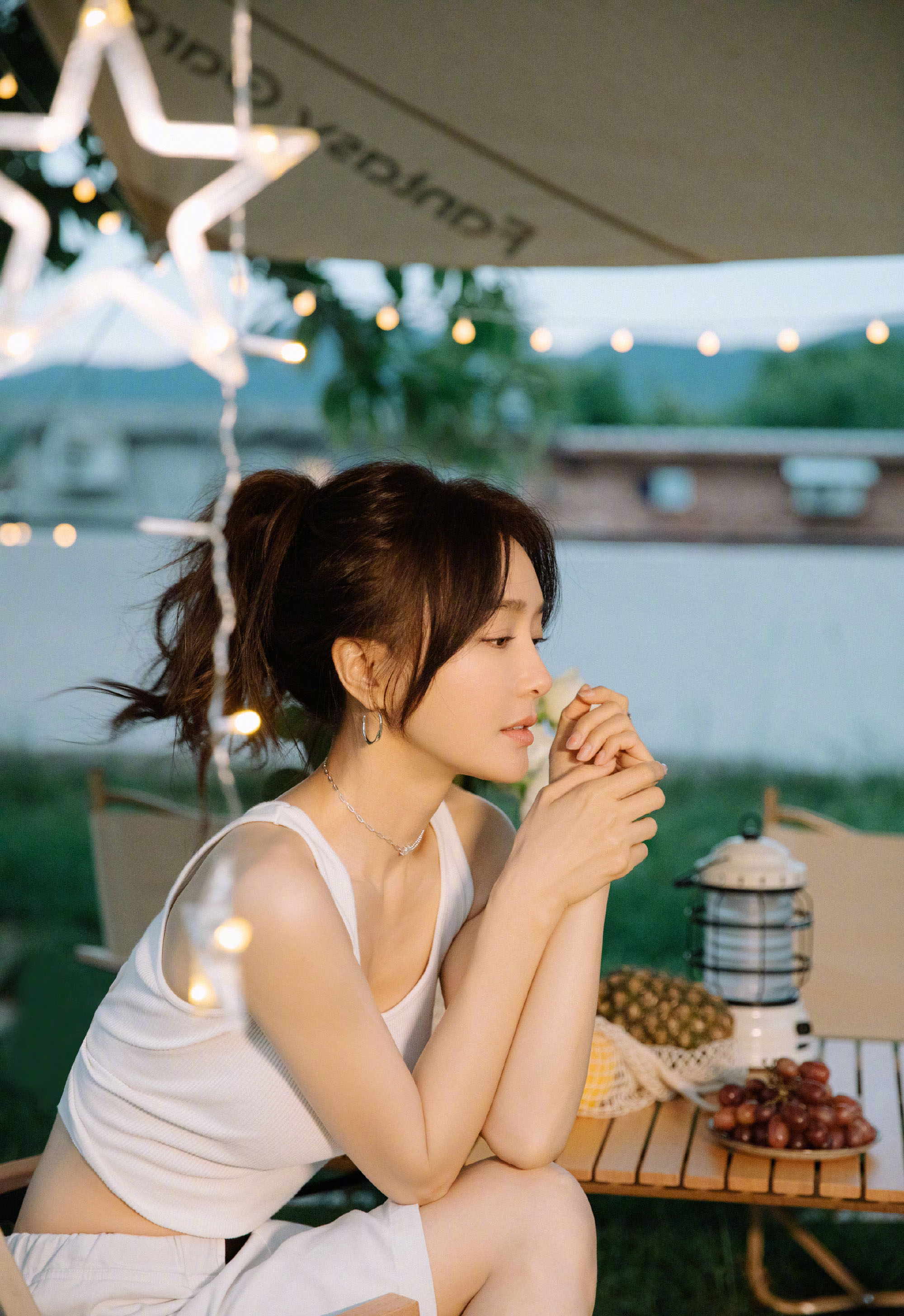 After watching Chen Weiting and Qin Lan's camping blockbuster, the heart that wants to camp is ...