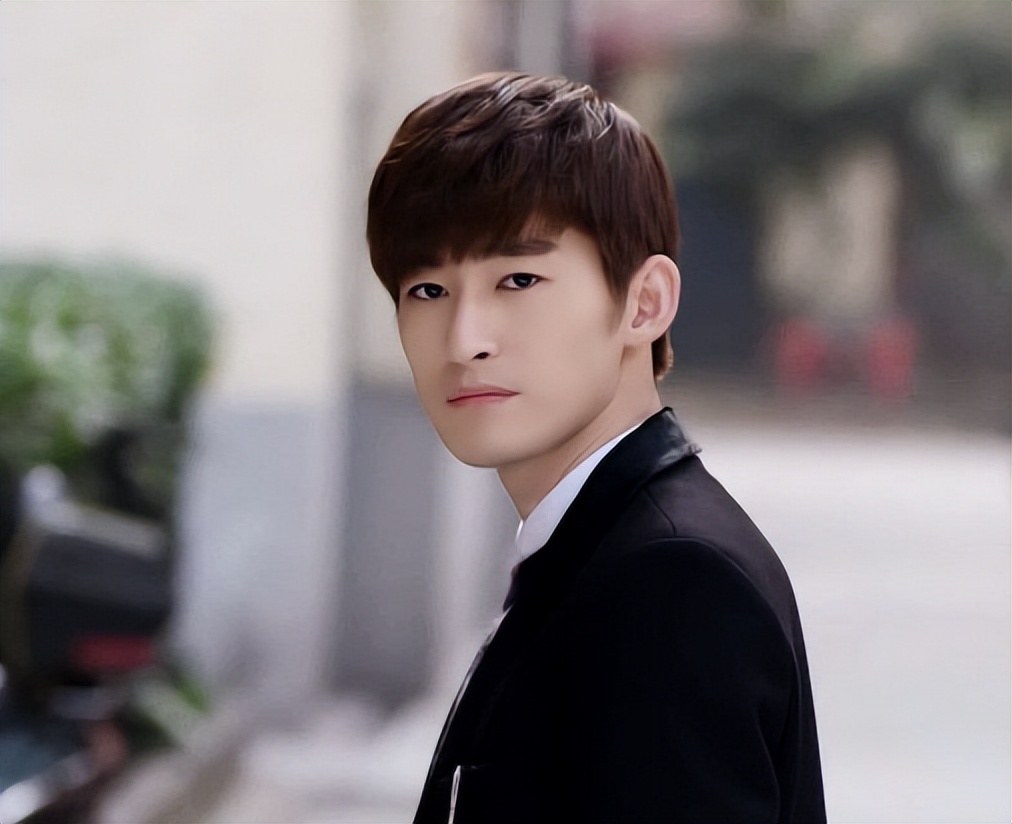 Yang Ying won the heroine of "Tea Mi", and the male star who partnered ...