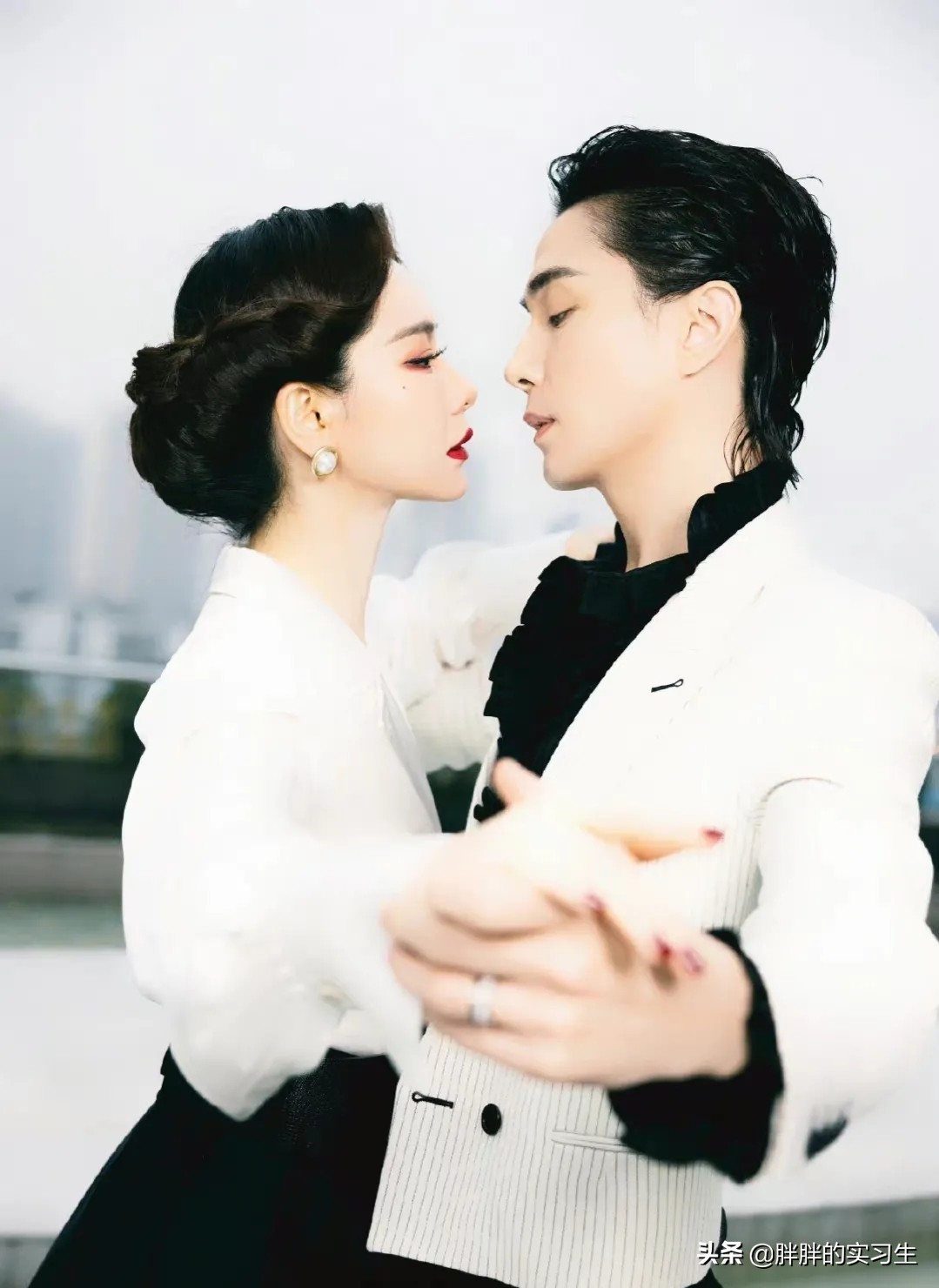 "Li Qiwei" Li Chengxuan: I only love you in my life - iNEWS